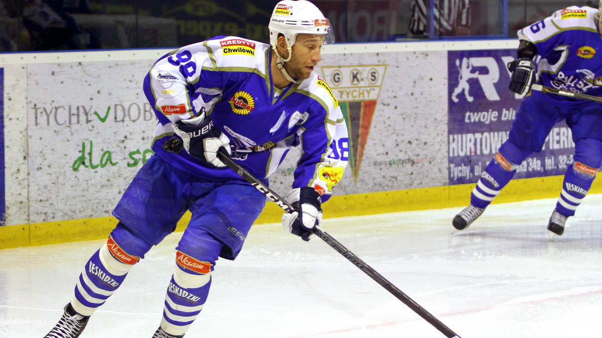 Hokeista uprawiał seks w kościele? - Przegląd Sportowy Onet