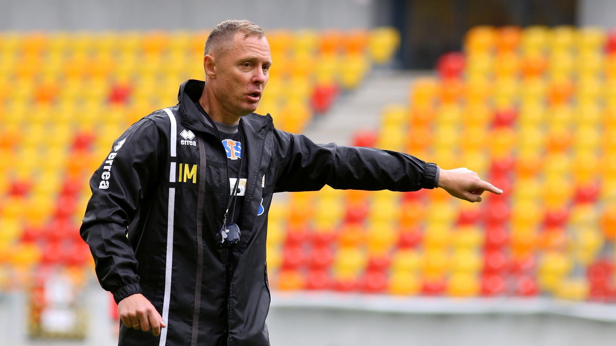 Prześwietlenie Mamrota: Czasami trzeba, by latały w szatni kosze ...