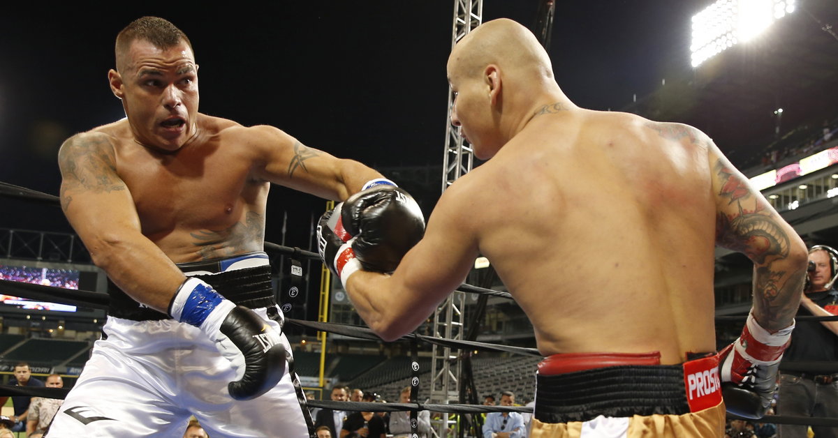 Mike Mollo podpisał kontrakt na walkę z Krzysztofem Zimnochem ...