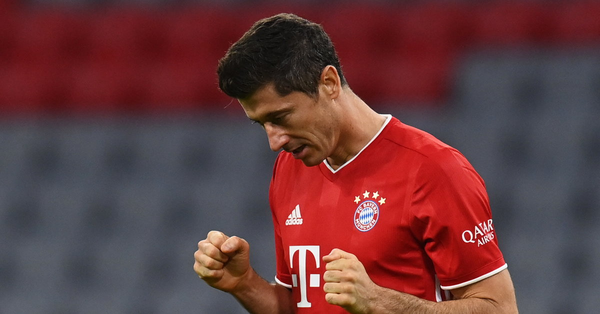 "Robert Lewandowski to cyborg". Obrońca rywala zaskoczony. Bundesliga ...