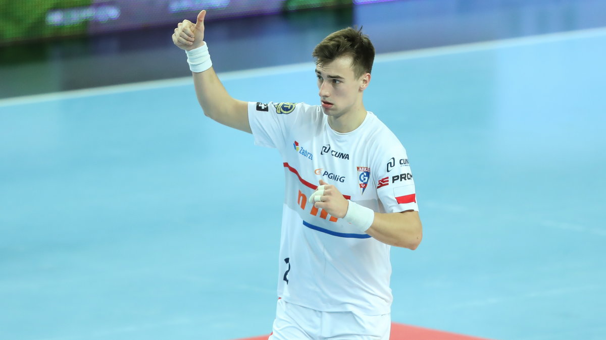 Patryk Gluch, zawieszony szczypiornista, dorabia jako taksówkarz ...