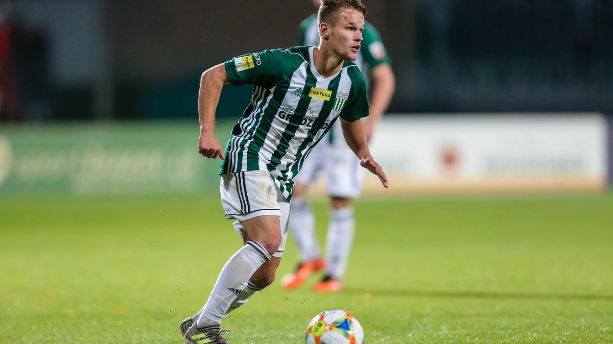 Warta Poznań. Konrad Handzlik zagra w ekstraklasie, a był krok od ...