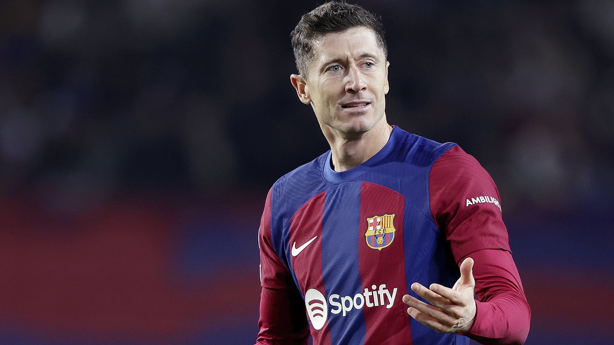 Robert Lewandowski zablokowany. Tak źle nie było od ponad dekady ...