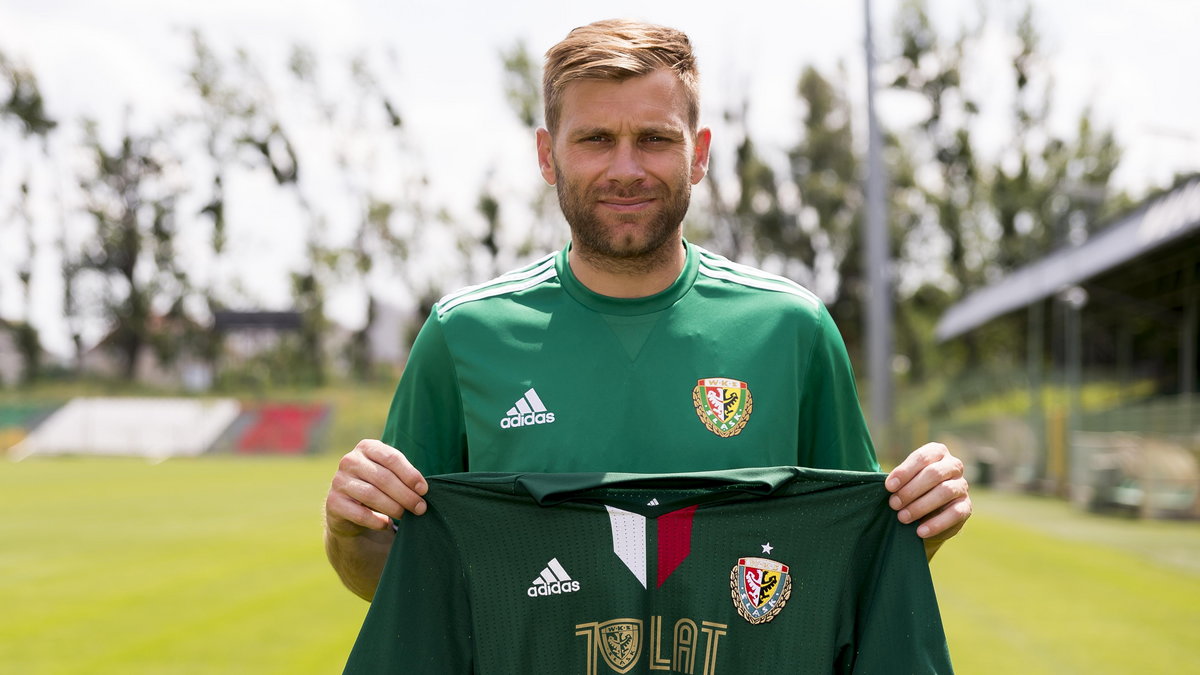 Djordje Čotra: Szanuję fanów Zagłębia, ale jestem piłkarzem, a nie ...