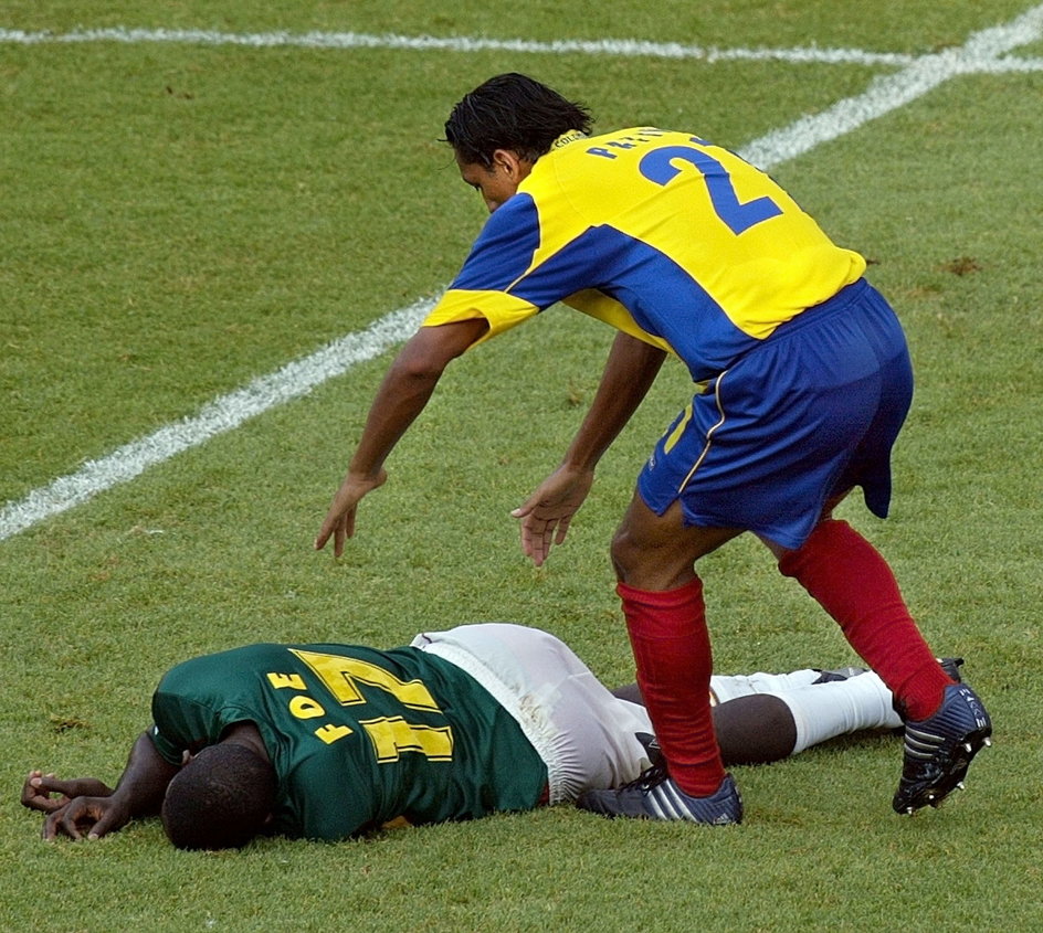 45 lat temu urodził się tragicznie zmarły Marc-Vivien Foe - Przegląd ...