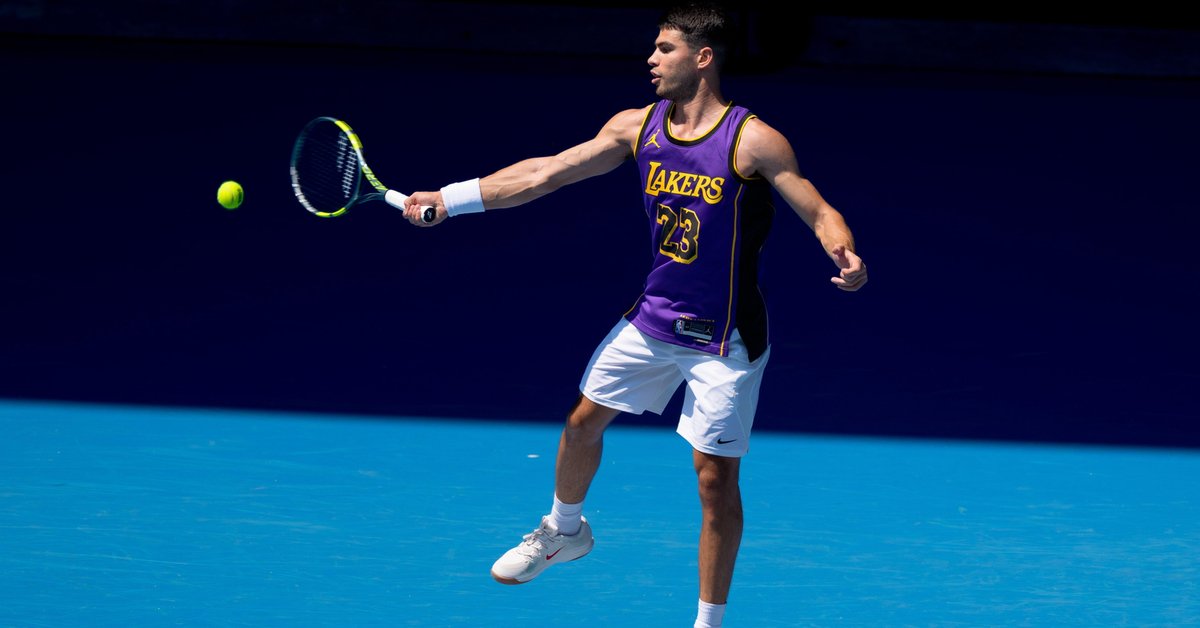 O której mecz Carlos Alcaraz - Adam Walton? Gdzie oglądać? Transmisja ...