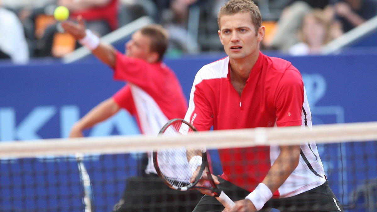 Wimbledon: sensacyjna porażka Polaków - Przegląd Sportowy Onet