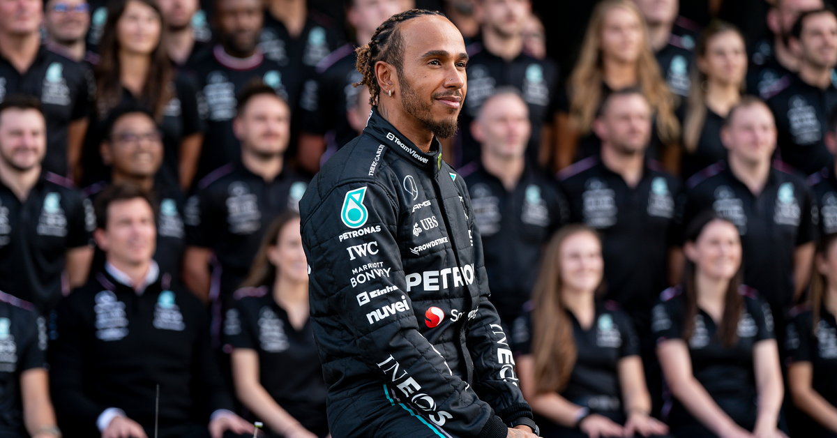 Natychmiastowy efekt transferu Lewisa Hamiltona. Ferrari tylko się ...