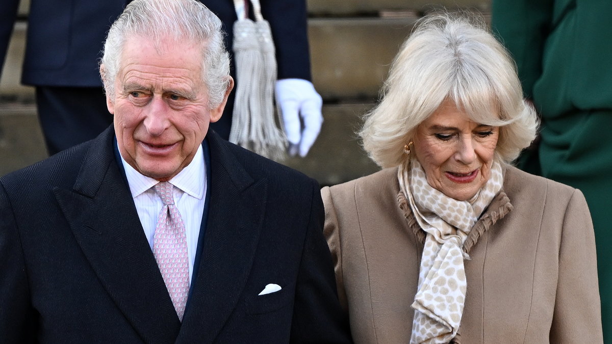 Burza po decyzji króla Karola III. "Podarli zbiór zasad" - Przegląd ...