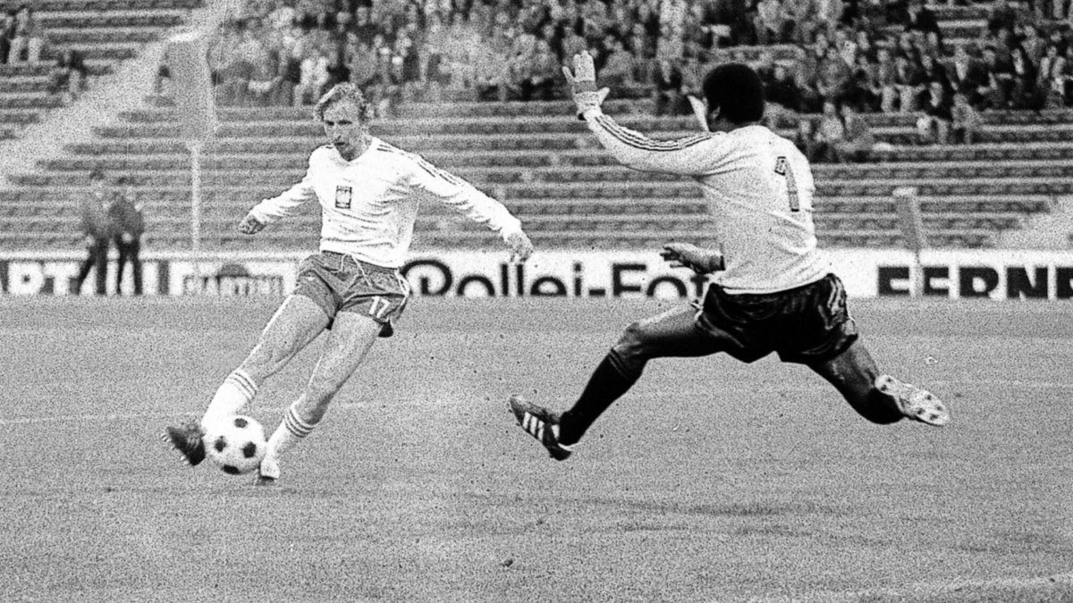 Andrzej Szarmach obchodzi dziś 70. urodziny. Reprezentacja Polski. PS Historia - Przegląd Sportowy