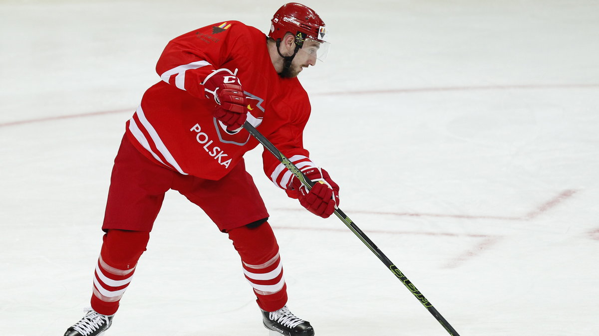Patryk Wajda: ryzykujemy zdrowiem dla reprezentacji - Przegląd Sportowy