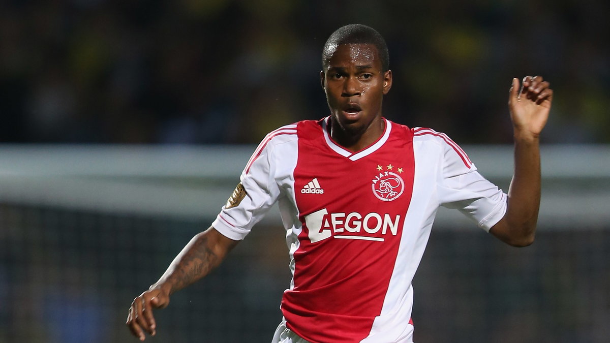Kapitalny gol gracza Ajaksu Amsterdam - Przegląd Sportowy