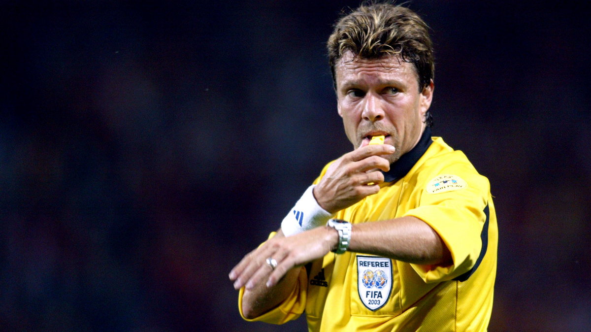 Rewolucja w piłce nożnej? Były sędzia FIFA chce walczyć z "symulkami ...