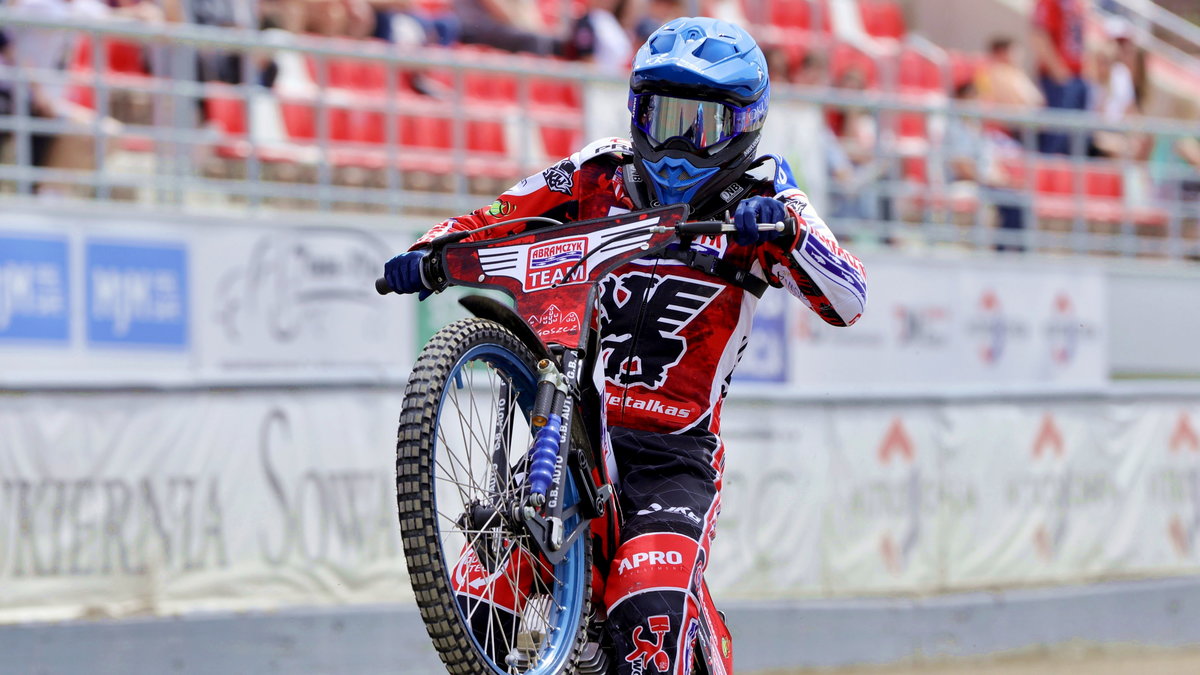 18-latek zostanie milionerem? Licytacja już trwa! - Przegląd Sportowy Onet