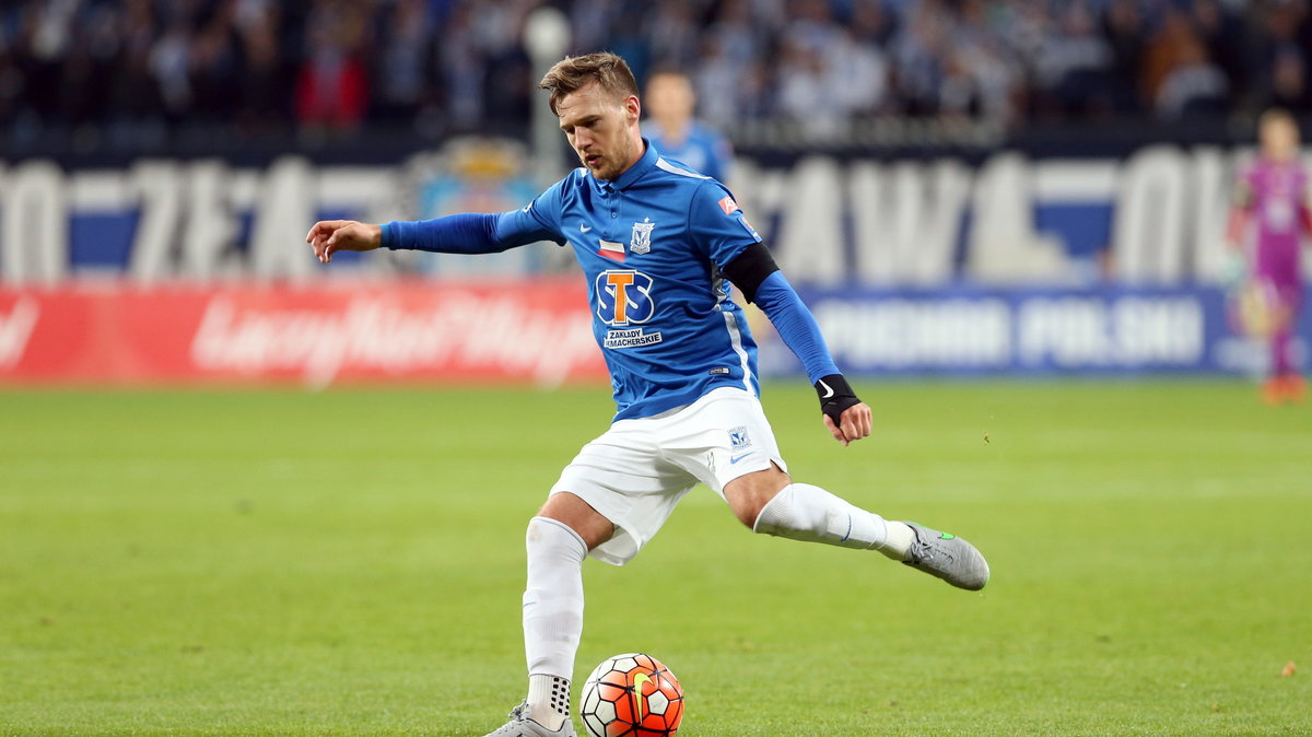 Piłkarz Lecha pochwalił się zdjęciem z Disneylandu - Przegląd Sportowy