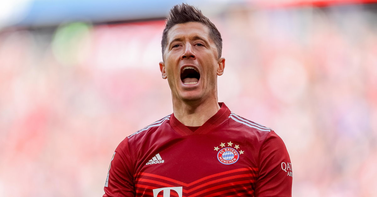 Od "śmiesznych" kwot po grube miliony. Jak przez lata wyglądały zarobki ...