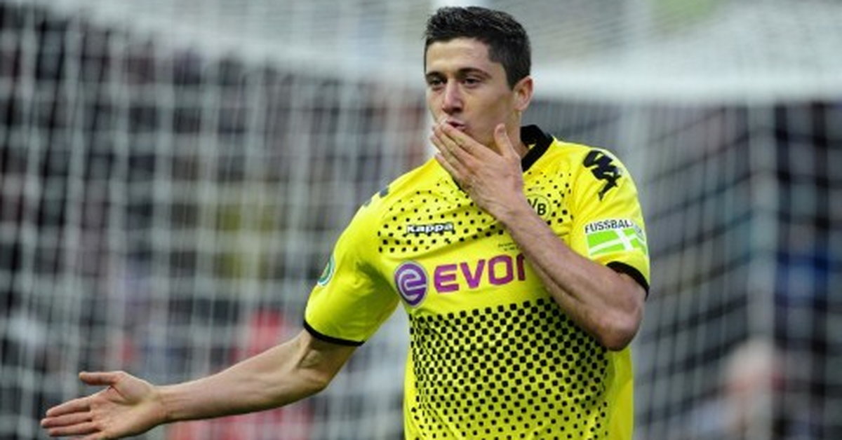 Robert Lewandowski: sam chciałbym wiedzieć, kiedy zagram w Mancheterze ...