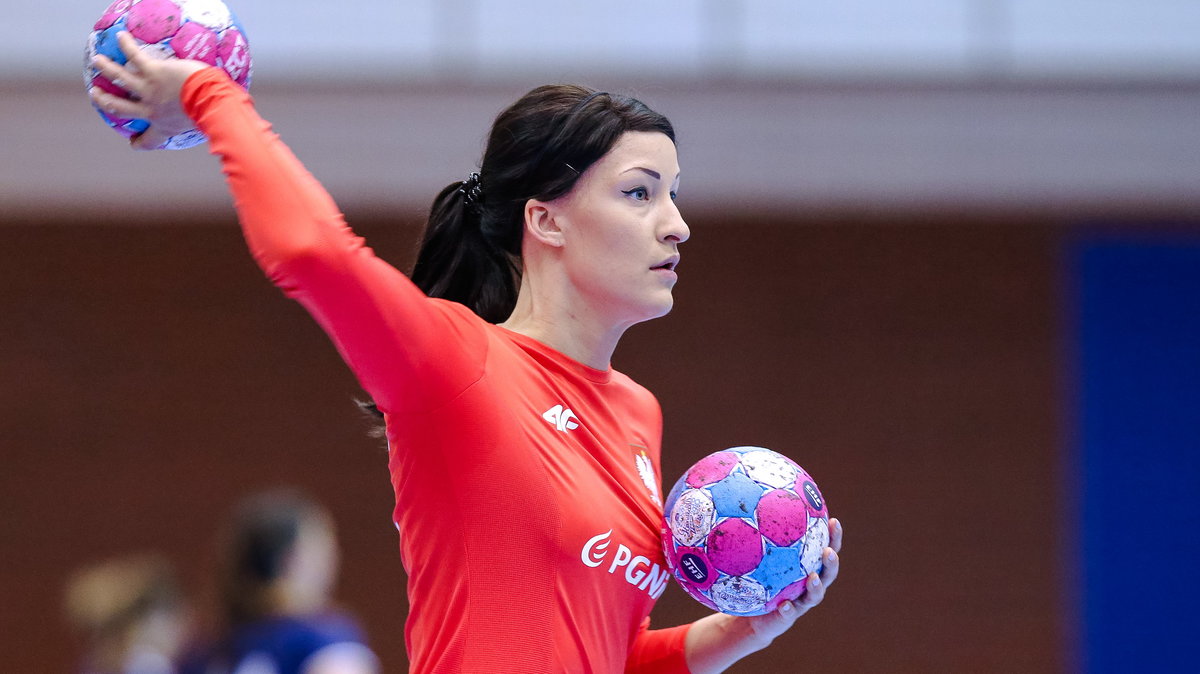 Adrianna Nowicka narzeka na uraz barku i nie zagra w dwóch ostatnich ...