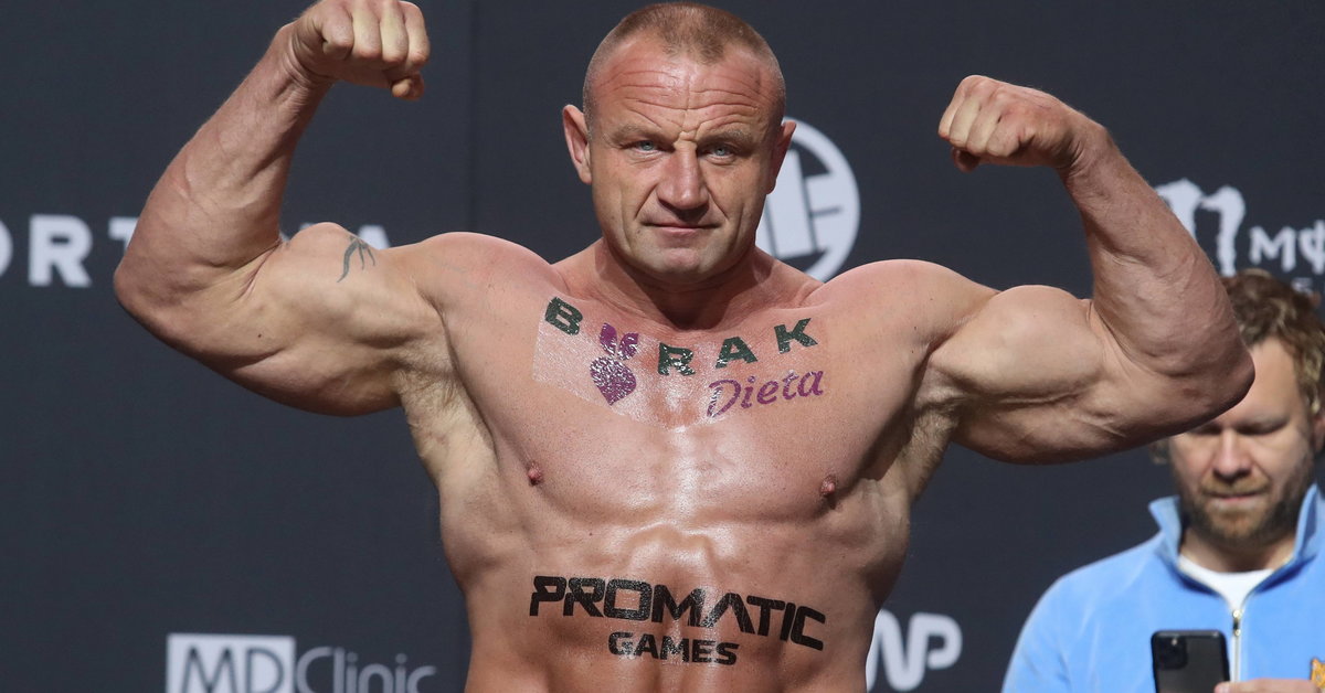 "Pudzian" zdradza tajemnicę swojego sześciopaka. "Robię to samo od 30 ...