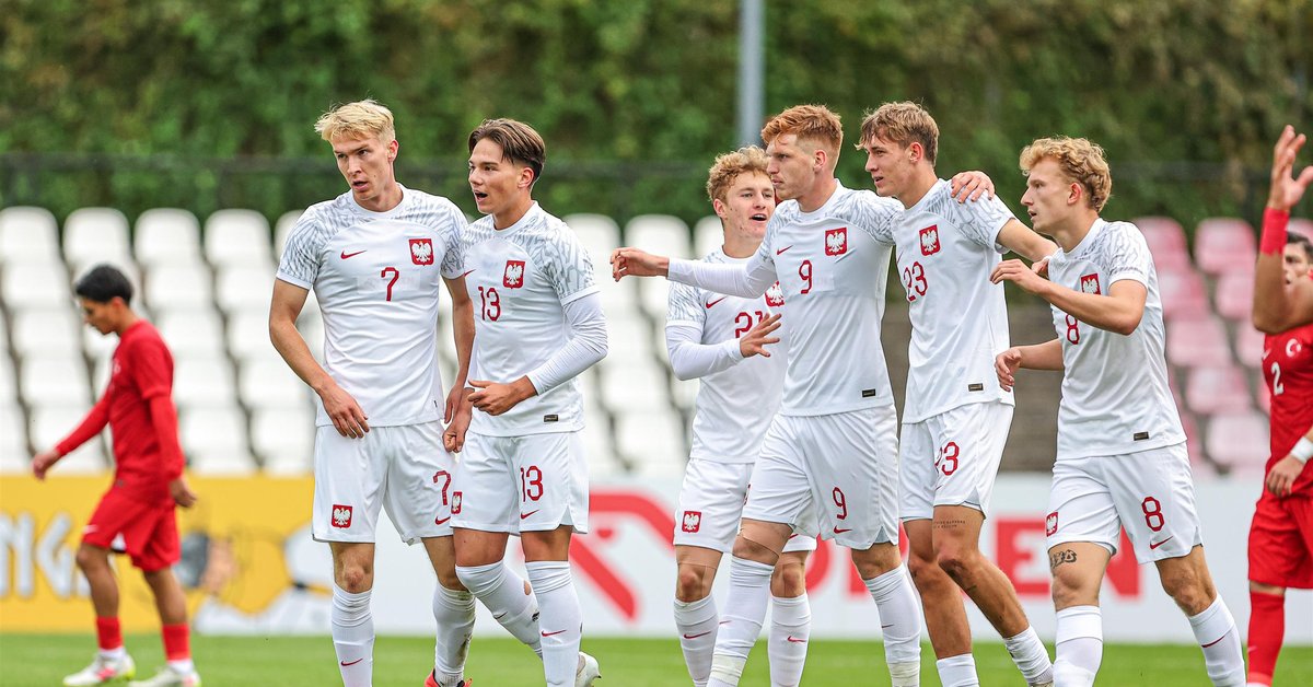 Elite League U-20: Polska - Anglia NA ŻYWO. - Przegląd Sportowy Onet