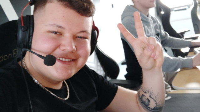 baddyG wypożyczony do Team Finest - Przegląd Sportowy