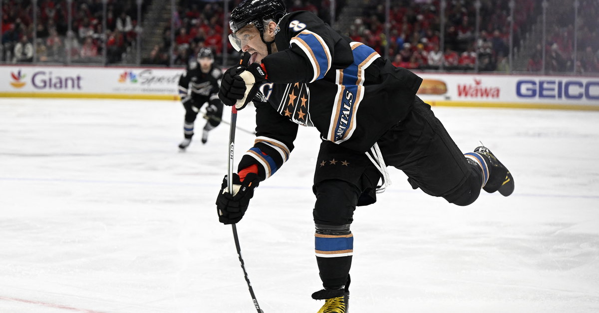 Aleksander Owieczkin drugi na liście najlepszych strzelców wszech czasów NHL! - Przegląd ...