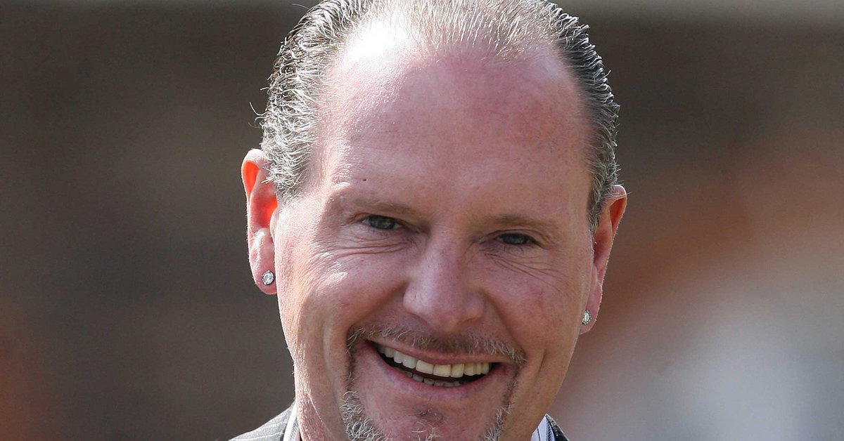 "Ósmy Dzień Tygodnia": gwiazdor umiera na oczach tłumu - Przegląd ...