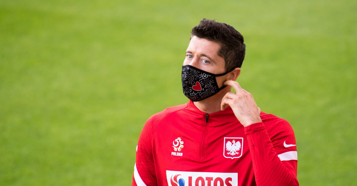 Robert Lewandowski z ważnym apelem do kibiców: nośmy maseczki, bądźmy ...