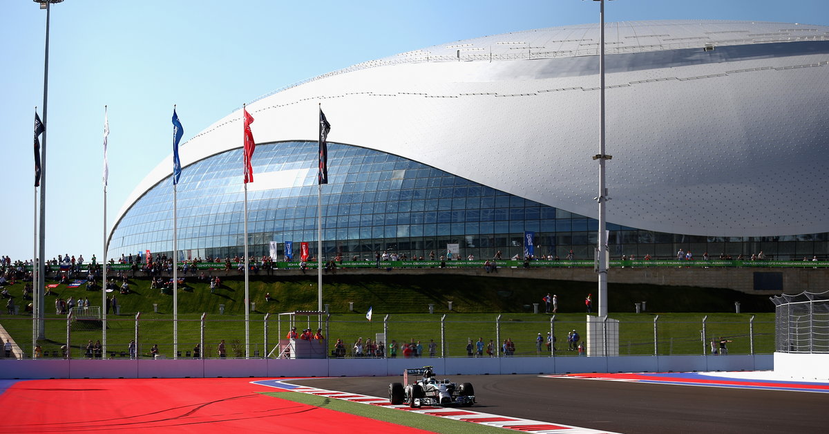 F1: drugi trening przed GP Rosji padł łupem Lewisa Hamiltona - Przegląd ...