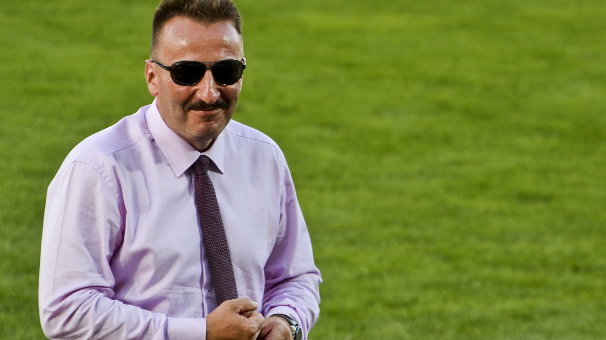 Żużel: Prezes wyrzucił kelnera z restauracji. Teraz nie może opędzić ...