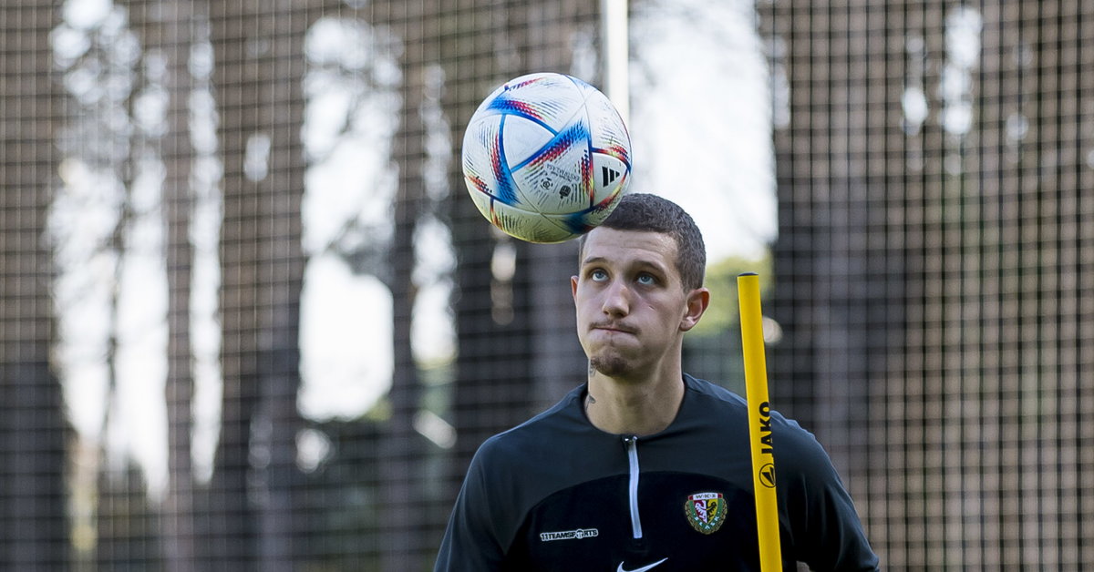 Ekstraklasa: Adrian Bukowski znowu gra w podstawowym składzie Śląska ...