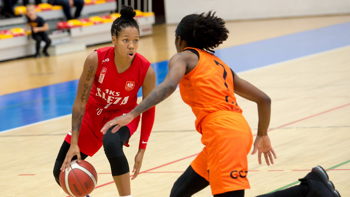 Koszykówka. Sug Sutton - wywiad - WNBA, Polska, bojkot i czarnoskóre ...