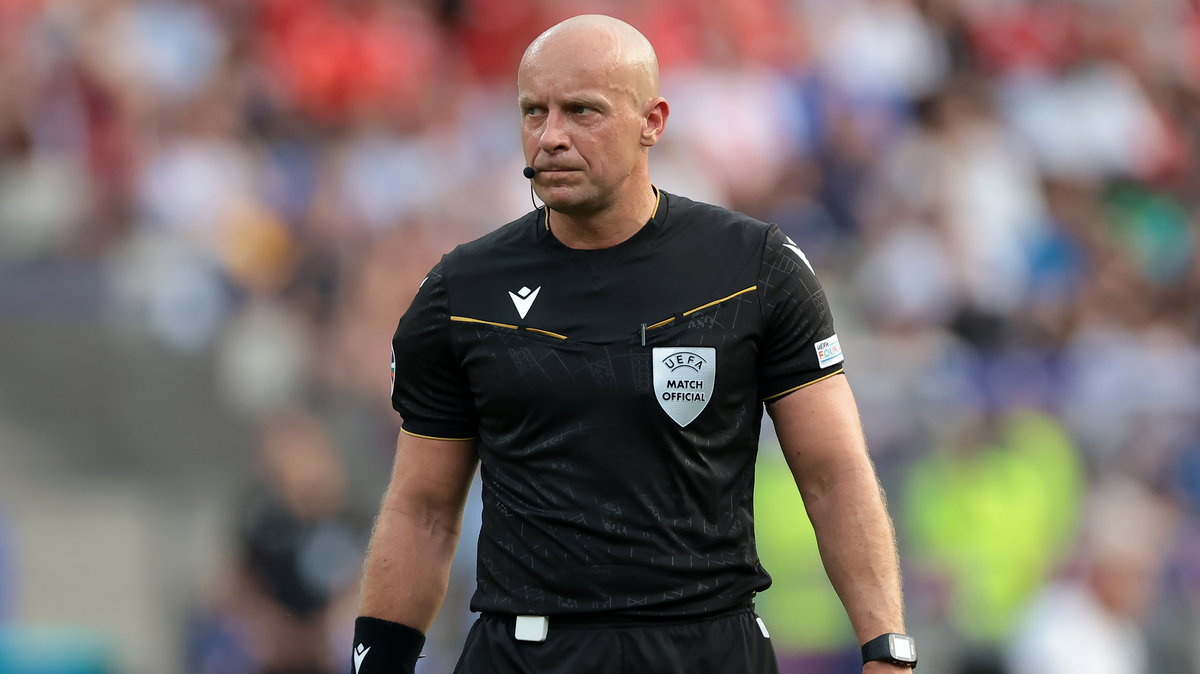 Jeszcze jedna, kluczowa decyzja. Szymon Marciniak blisko ...