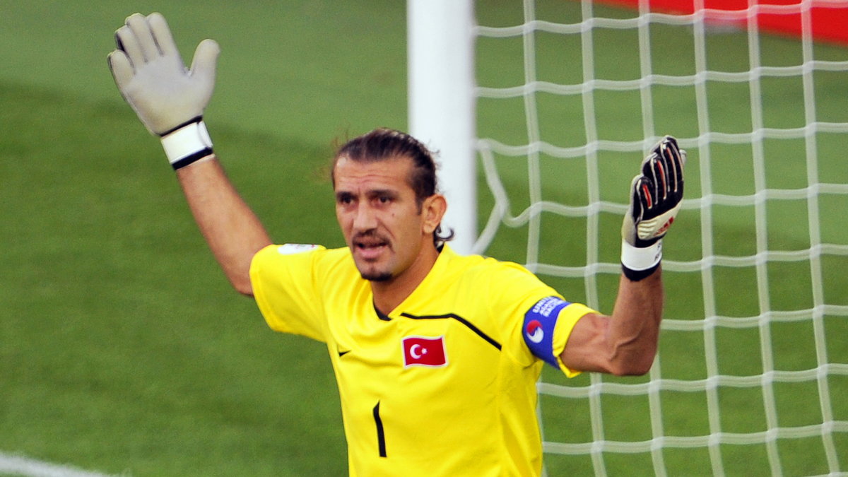 Koronawirus. Gwiazda tureckiej piłki opowiada o swojej walce - Przegląd ...