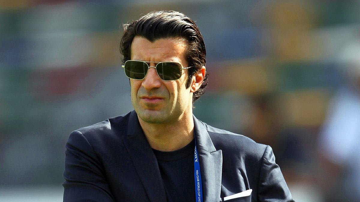 Luis Figo będzie walczył z Seppem Blatterem - Przegląd Sportowy
