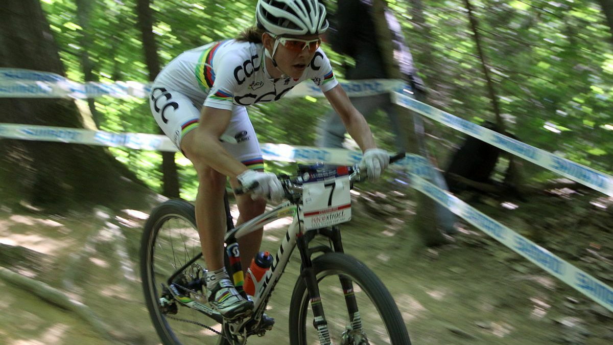 PŚ MTB: Maja Włoszczowska na "szóstkę", rewelacyjna Francuzka ...
