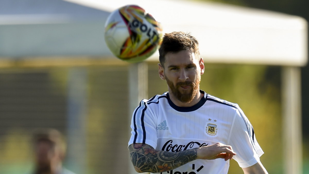 Lionel Messi zapłacił ochroniarzom reprezentacji Argentyny - Przegląd ... Lionel Messi zapłacił ochroniarzom reprezentacji Argentyny - Przegląd ...