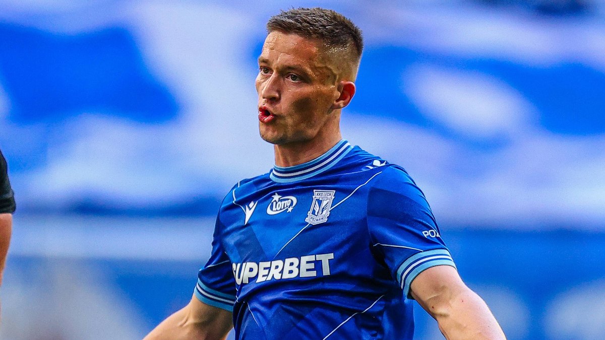 Mecz Lech Poznań – Legia Warszawa nadal trwa, co za strzał - Przegląd Sportowy Onet