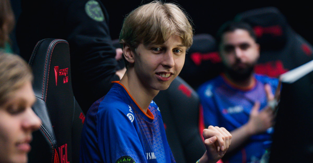 CS:GO. Transfery. Heroic uzupełnia skład. jabbi dołącza za refrezha ...