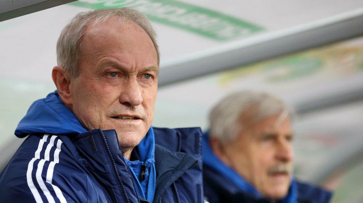 Smuda o "kupnie piłkarzy za 5 złotych": To był tylko żart - Przegląd ...