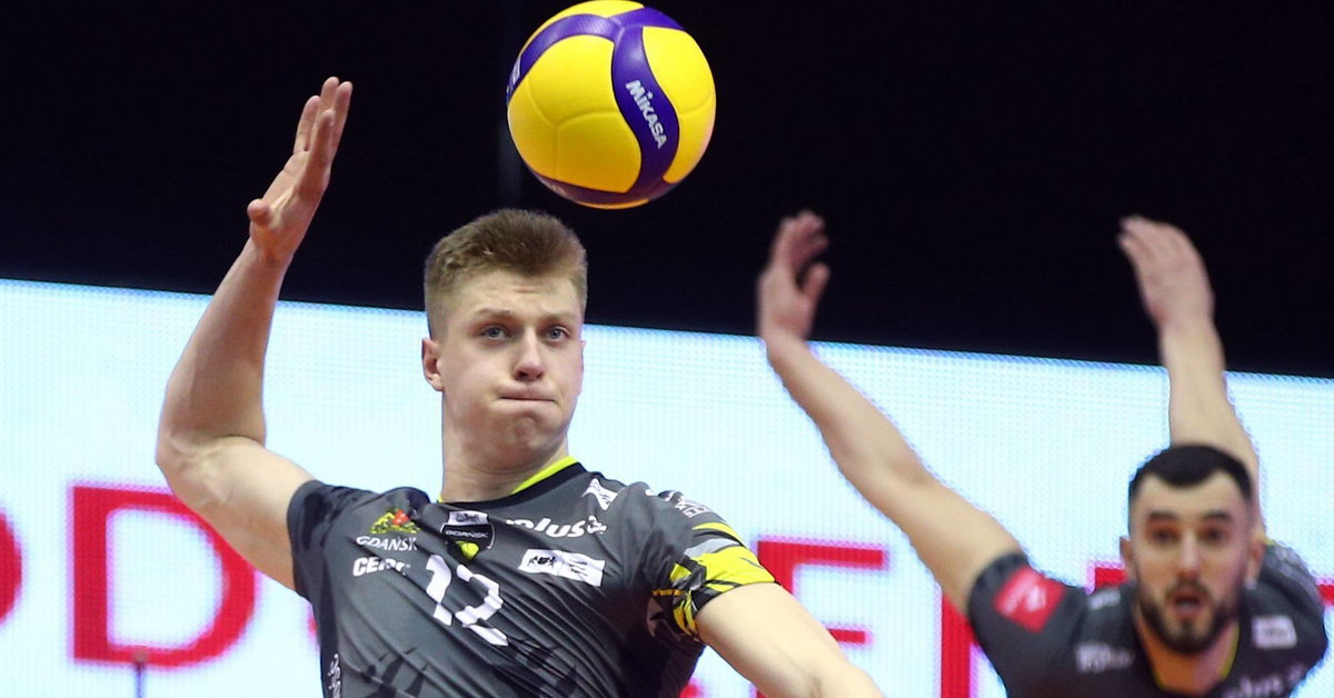 Siatkówka. Historia Karola Urbanowicza, debiutanta urodzonego w XXI ...