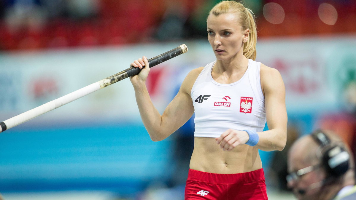 Rogowska przeprasza: 4,45 metra to żadna wysokość. Jest mi bardzo ...