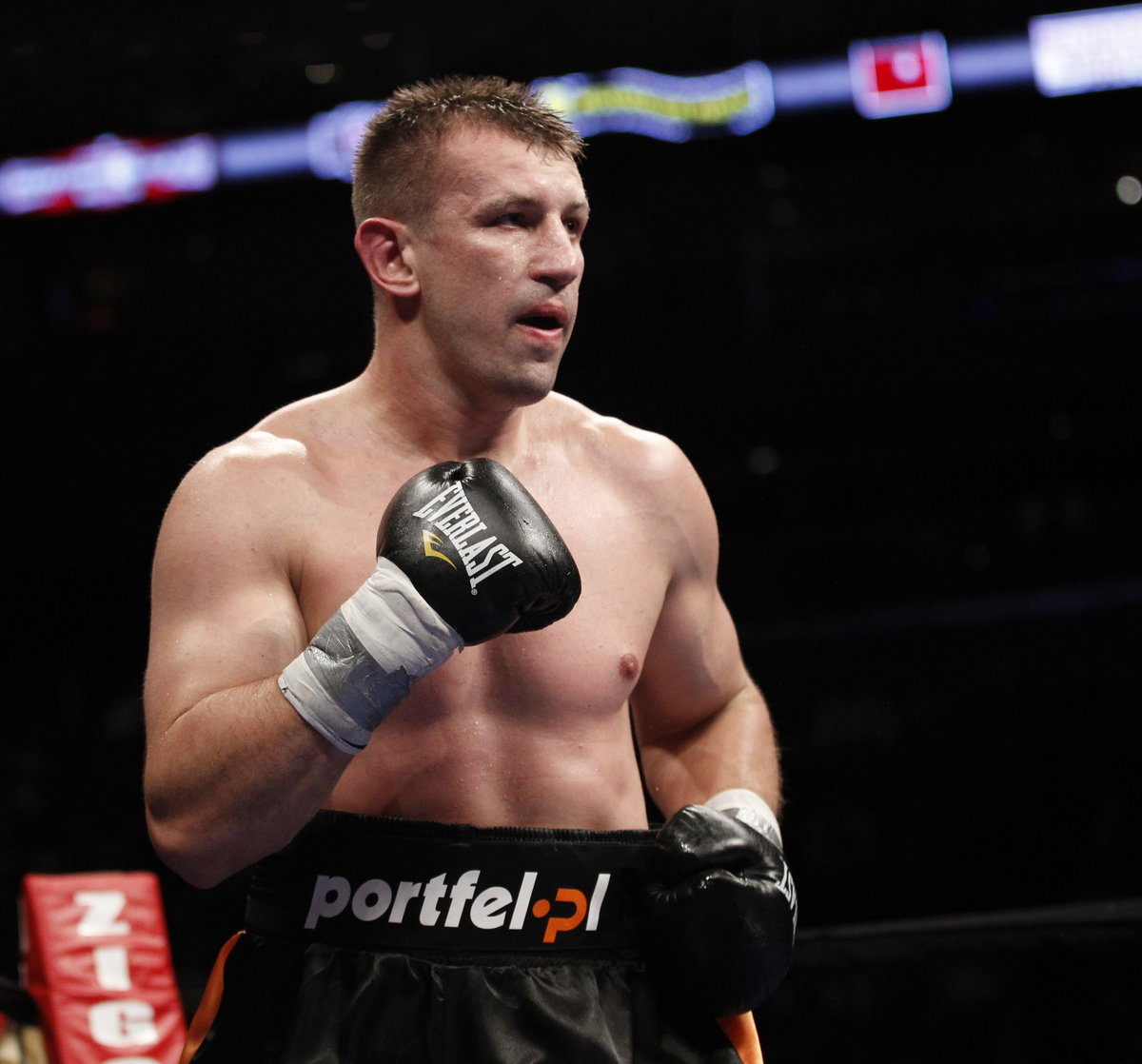 "Adamek to uboższa wersja Chrisa Byrda" - Przegląd Sportowy