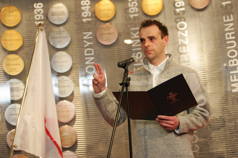 Szydercy kpili z jego lądowania na buli. Od sukcesu dzielił go drobny ...