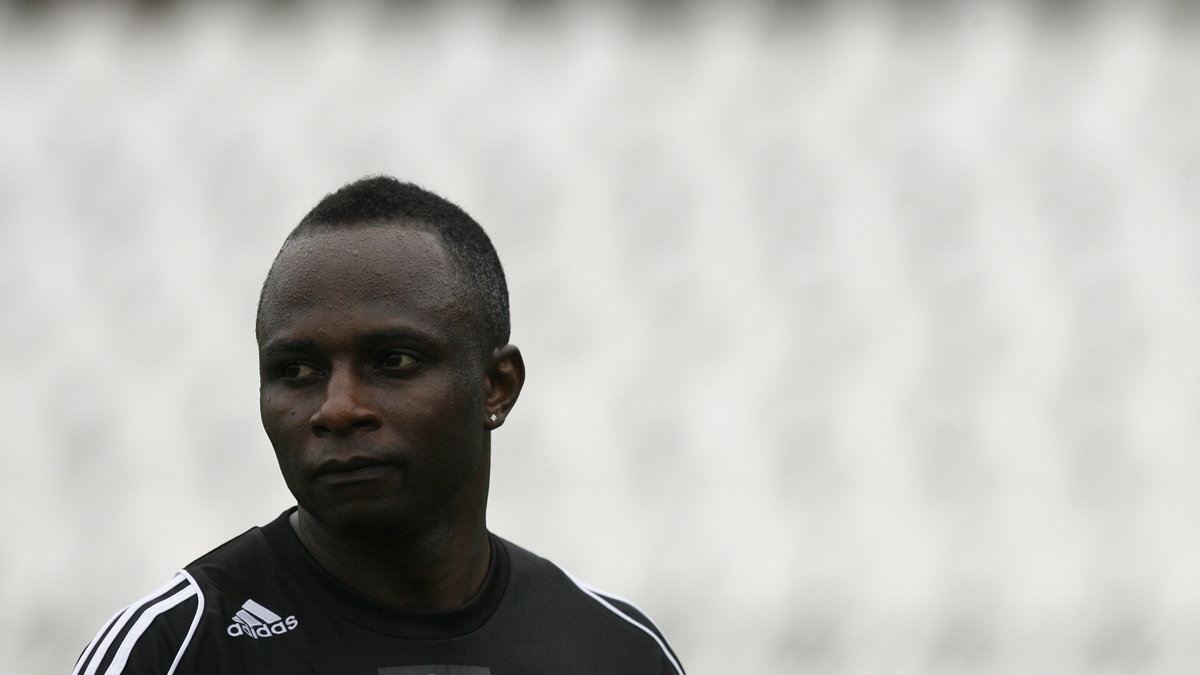 Emmanuel Olisadebe o życiu po karierze. "Lewandowski to duma Polski ...