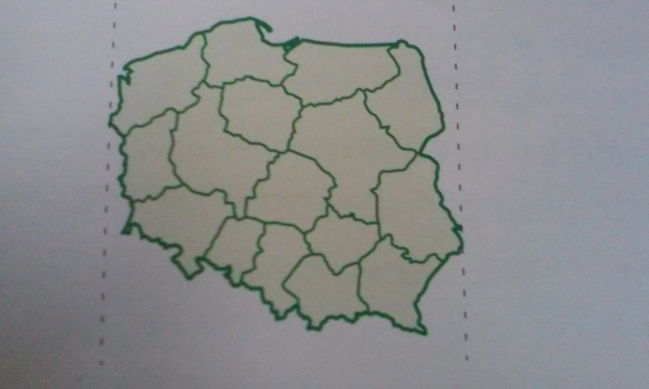 Szerokość Polski ze wschodu na zachód to około 650 km. W jakiej skali ...